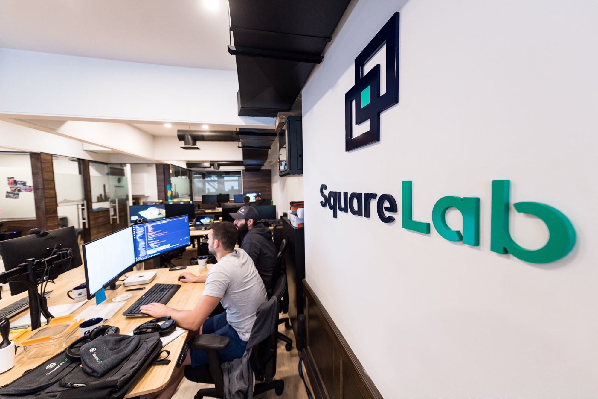 Contact | Square Lab | N'hésitez pas à nous écrire!